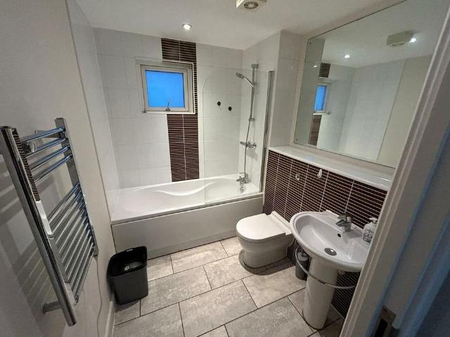 2 bedroom apartment to rent