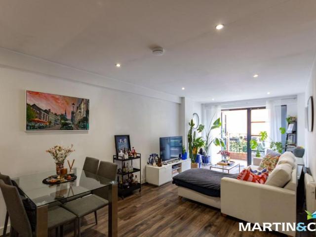 2 bedroom apartment to rent