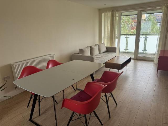 2 bedroom apartment to rent