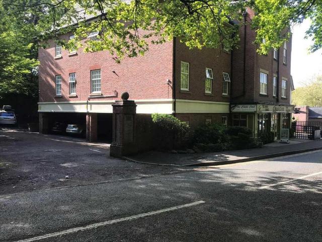 2 bedroom apartment to rent