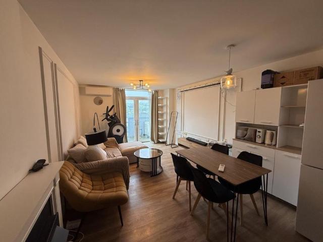 2 bedroom apartment to rent