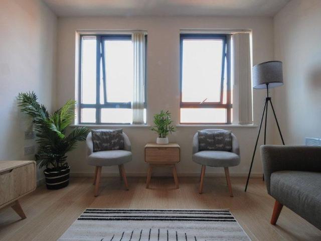 2 bedroom apartment to rent