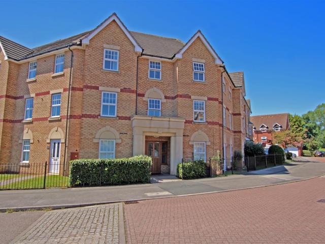 2 bedroom Apartment Let Agreed