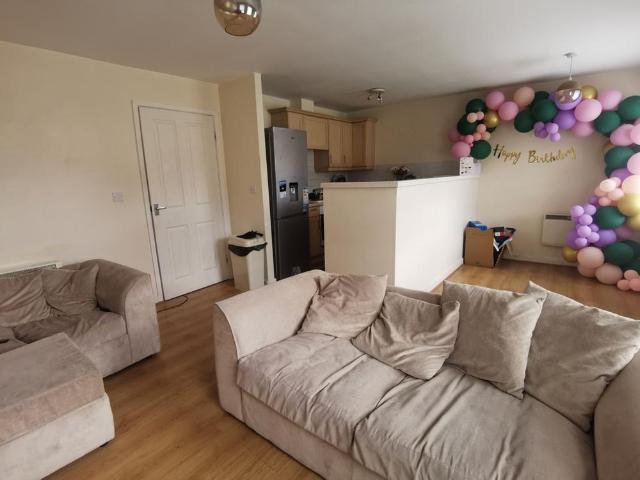 2 bedroom apartment to rent