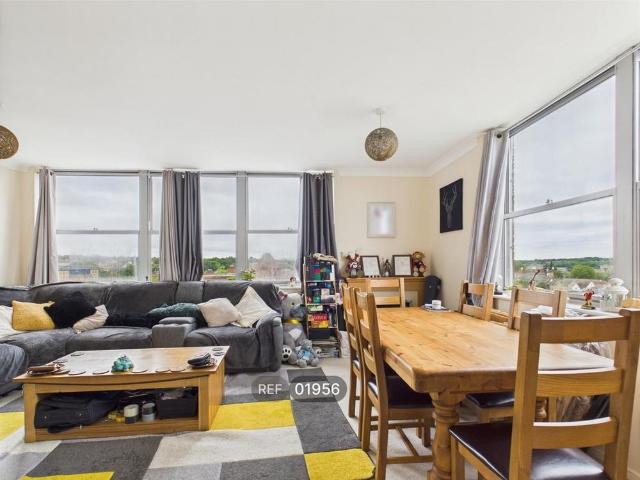 2 bedroom apartment to rent