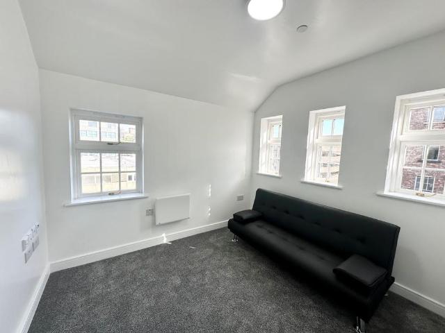 2 bedroom apartment to rent