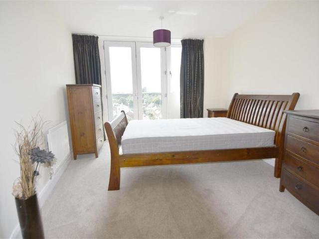 2 bedroom apartment to rent