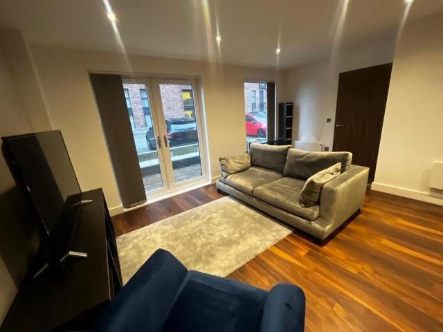 2 bedroom apartment to rent