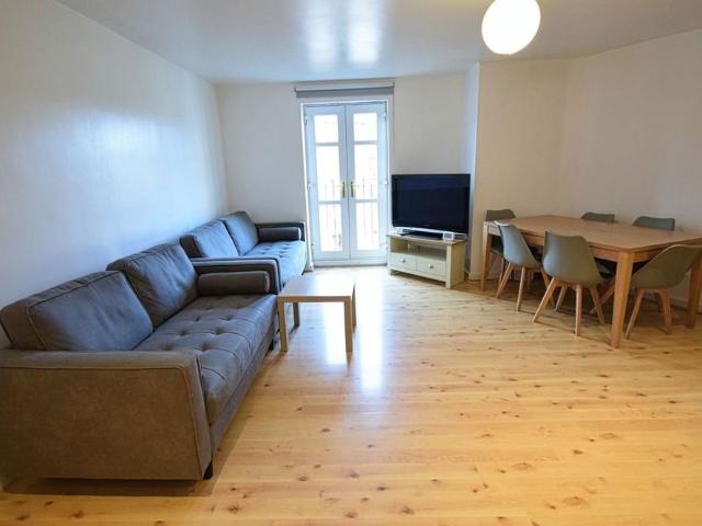 2 bedroom apartment to rent