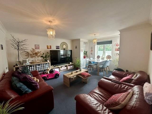 2 bedroom apartment to rent