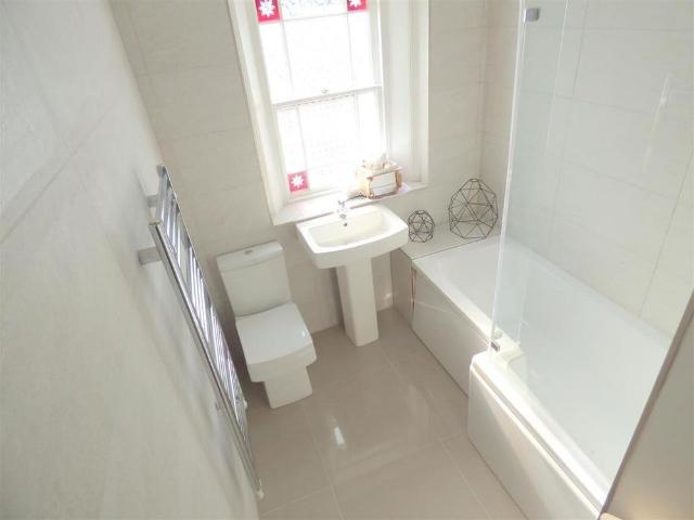 2 bedroom apartment to rent