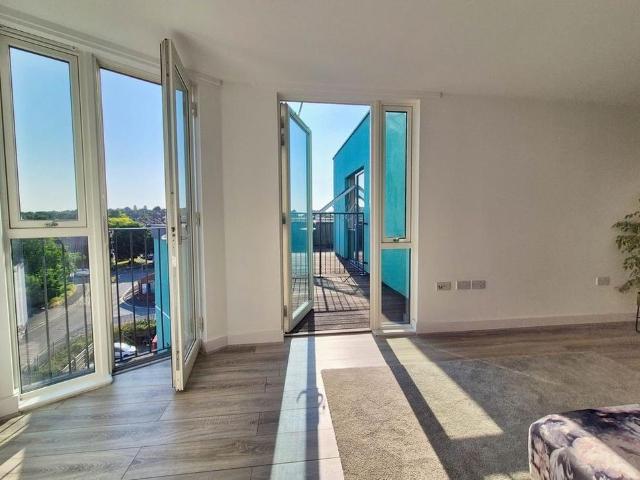 2 bedroom apartment to rent
