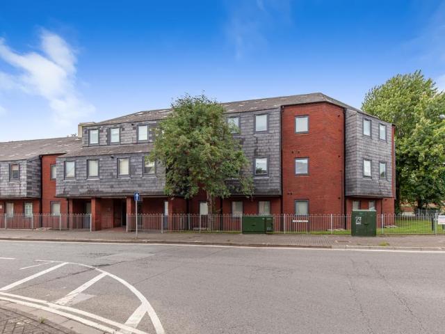 2 bedroom apartment to rent