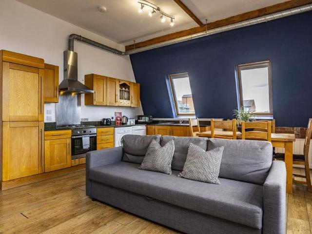 2 bedroom apartment to rent
