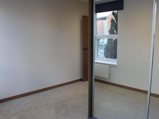 2 bedroom apartment to rent