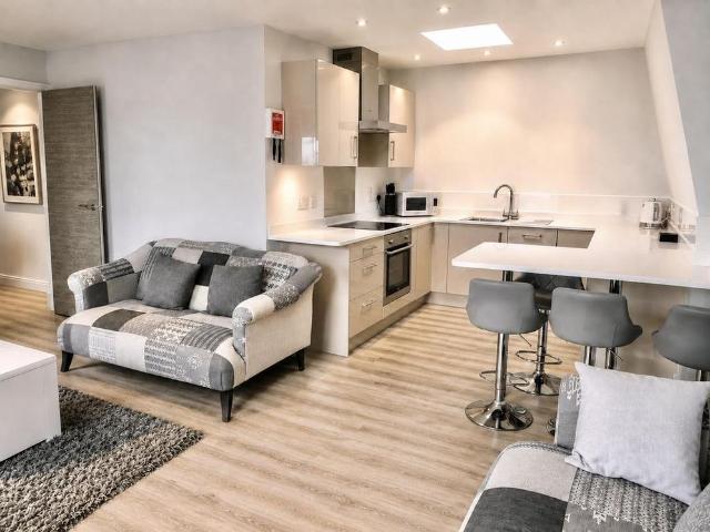 2 bedroom apartment to rent