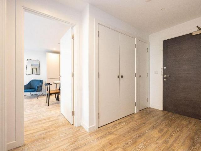 2 bedroom apartment to rent