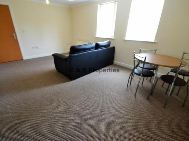 2 bedroom apartment to rent