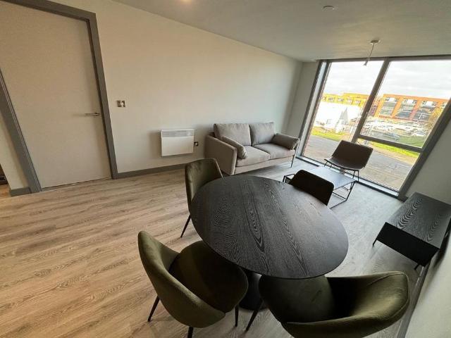 2 bedroom apartment to rent