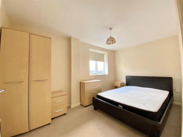 2 bedroom apartment to rent