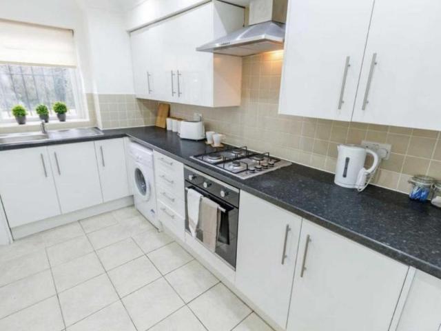 2 bedroom apartment to rent