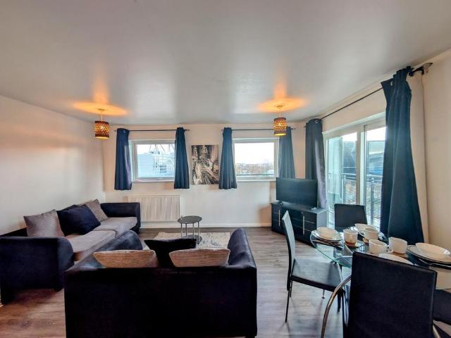 2 bedroom apartment to rent