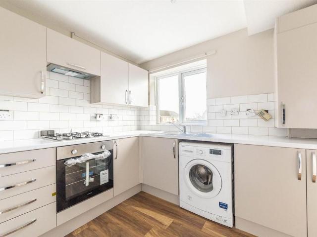 2 bedroom apartment to rent