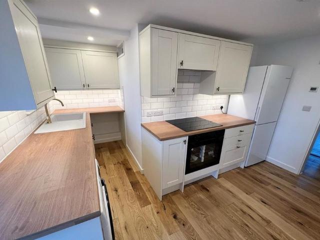 2 bedroom apartment to rent