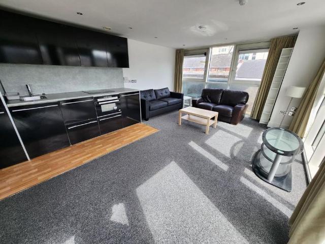 2 bedroom apartment to rent