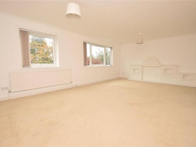 2 bedroom apartment to rent