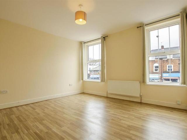 2 bedroom apartment to rent