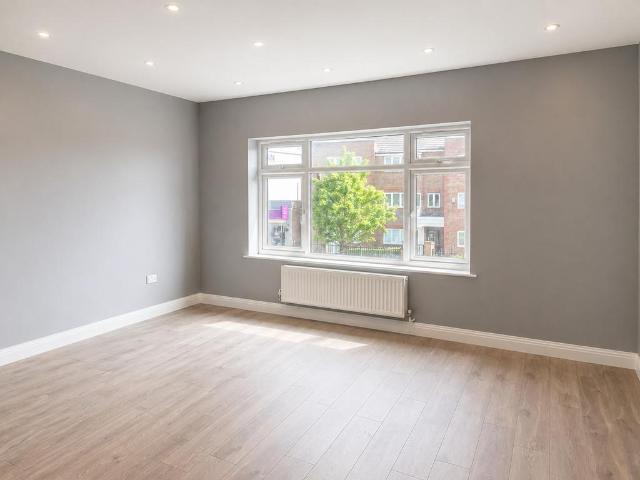 2 bedroom apartment to rent