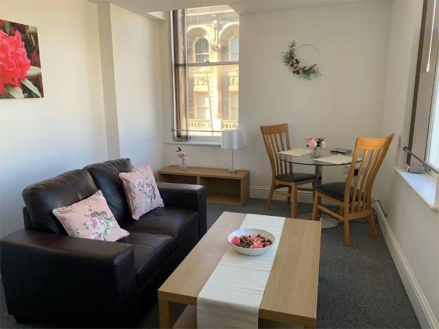 2 bedroom apartment to rent