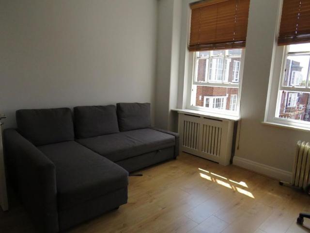 2 bedroom apartment to rent