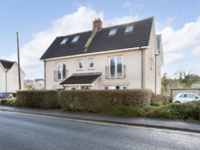 2 bedroom apartment to rent