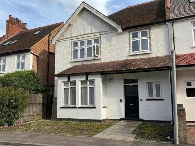 2 bedroom apartment to rent