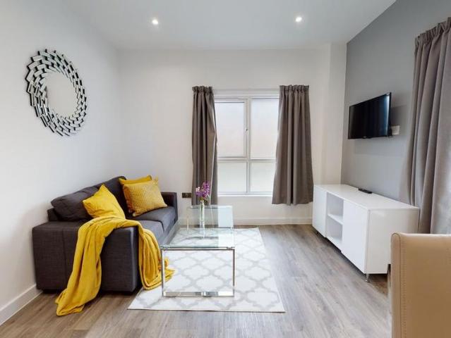 2 bedroom apartment to rent