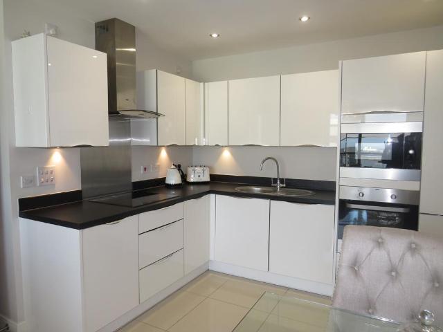 2 bedroom apartment to rent