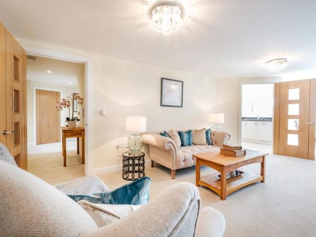 2 bedroom apartment to rent