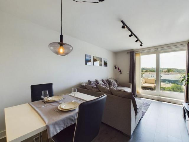 2 bedroom apartment to rent