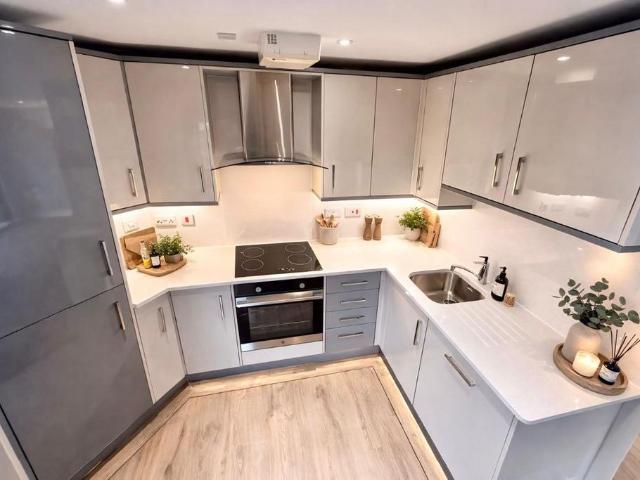 2 bedroom apartment to rent