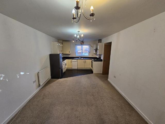 2 bedroom apartment to rent