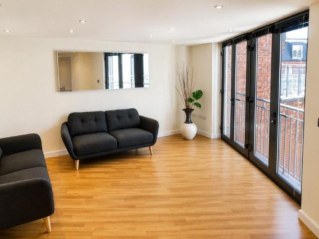 2 bedroom apartment to rent