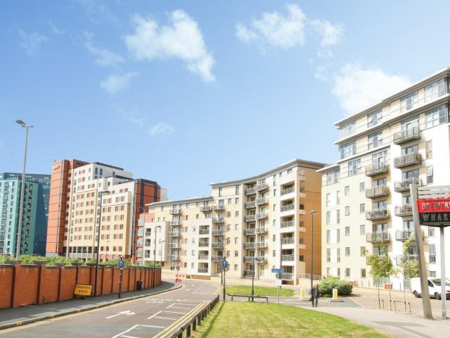 2 bedroom apartment to rent