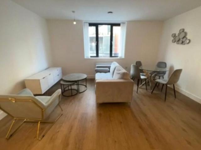 2 bedroom apartment to rent