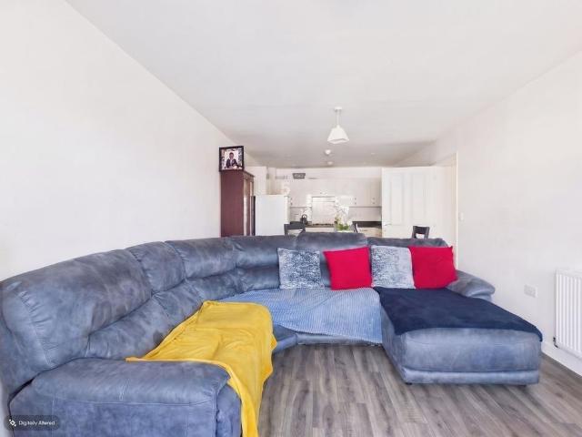 2 bedroom apartment to rent