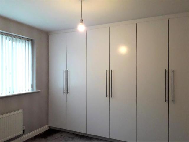 2 bedroom apartment to rent