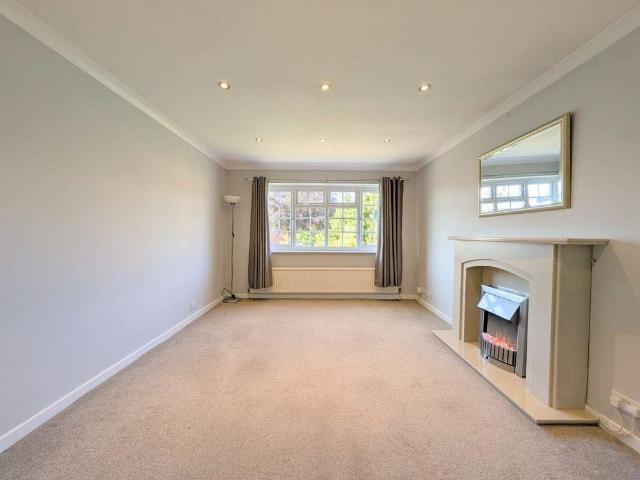 2 bedroom apartment to rent