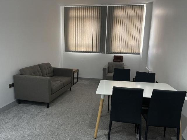 2 bedroom apartment to rent
