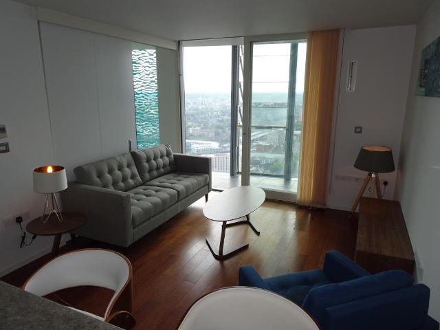 2 bedroom apartment to rent